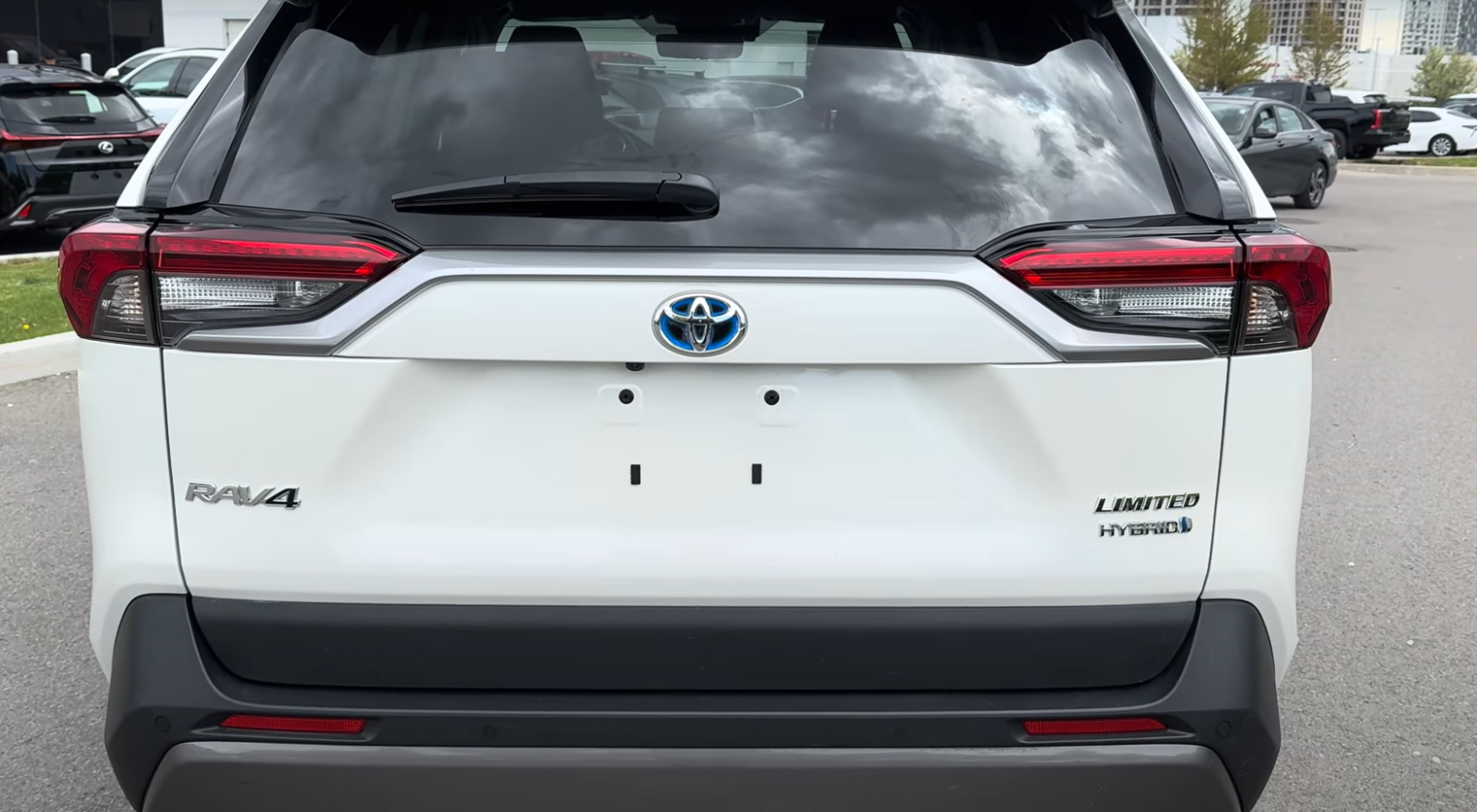 Does Toyota RAV4 Have a CVT? Understanding the Transmission Options